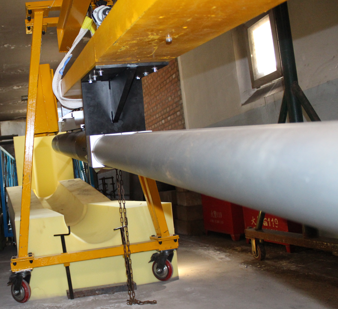 Pneumatic Cold Launching Device for Fixed-wing UAV and missile